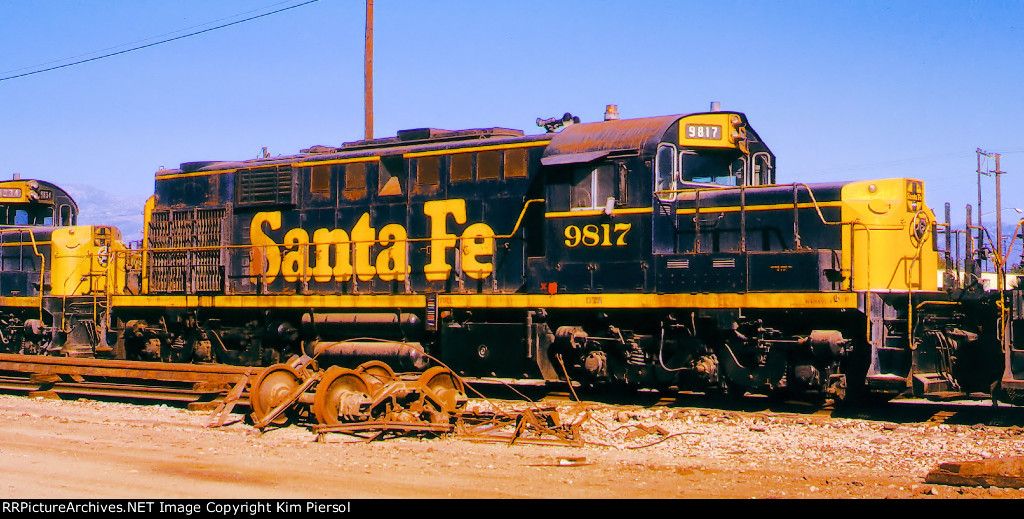 ATSF 9817